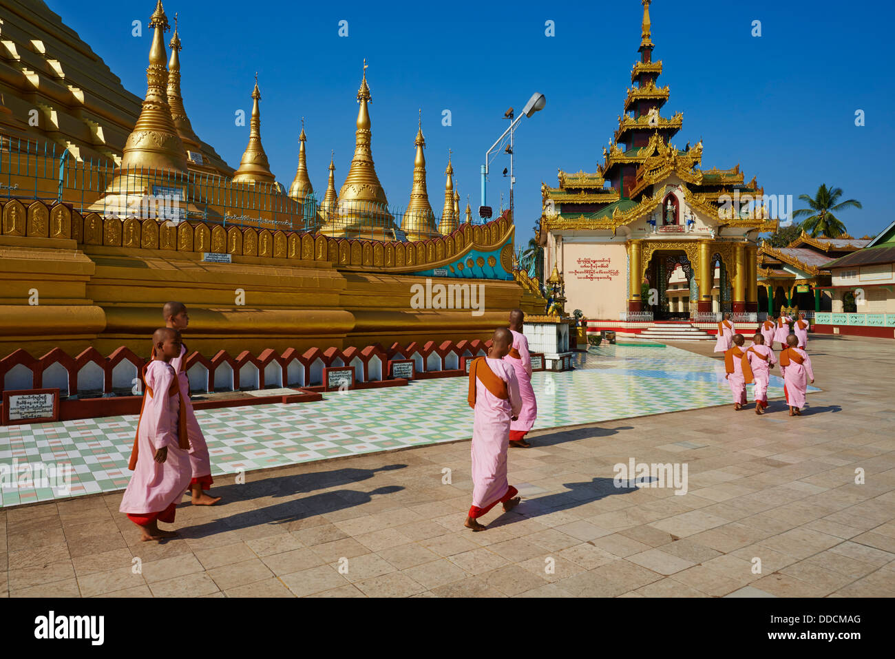 Pegu hi-res stock photography and images - Alamy