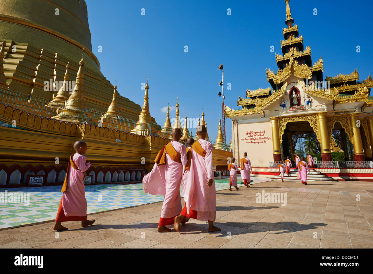 Myanmar (Burma), Pegu or Bago, Shwemawdaw pagoda Stock Photo - Alamy