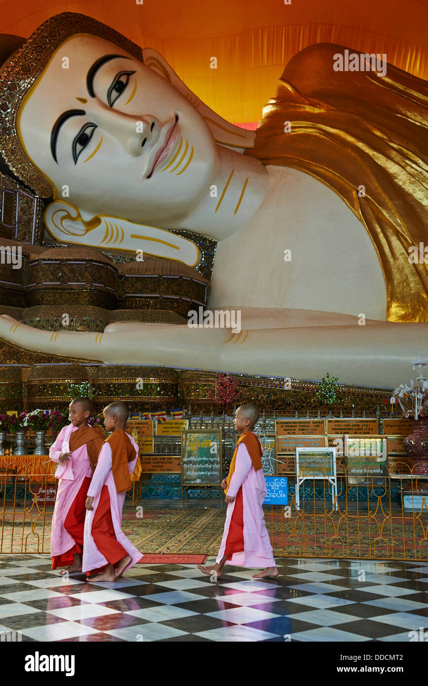 Myanmar (Burma), Pegu or Bago, Shwethalyaung sleeping Buddha Stock ...
