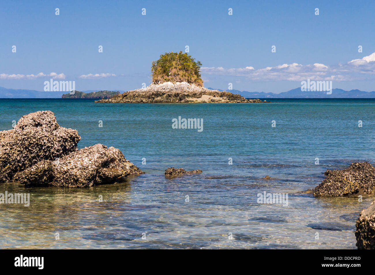 Lagoon and coral reef at Nosy Be tropical island, Madagascar Stock ...