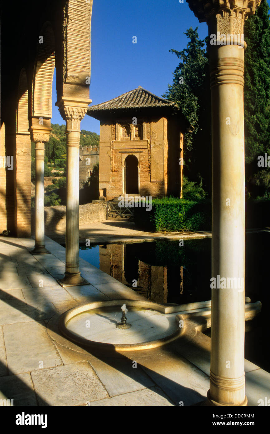 El partal palace and gardens hi-res stock photography and images - Alamy