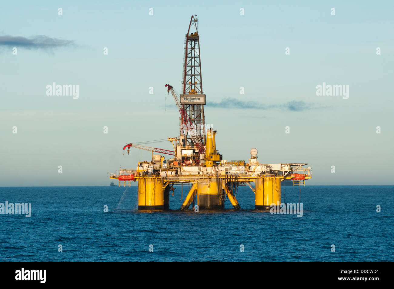 Campos de gas natural hi-res stock photography and images - Alamy