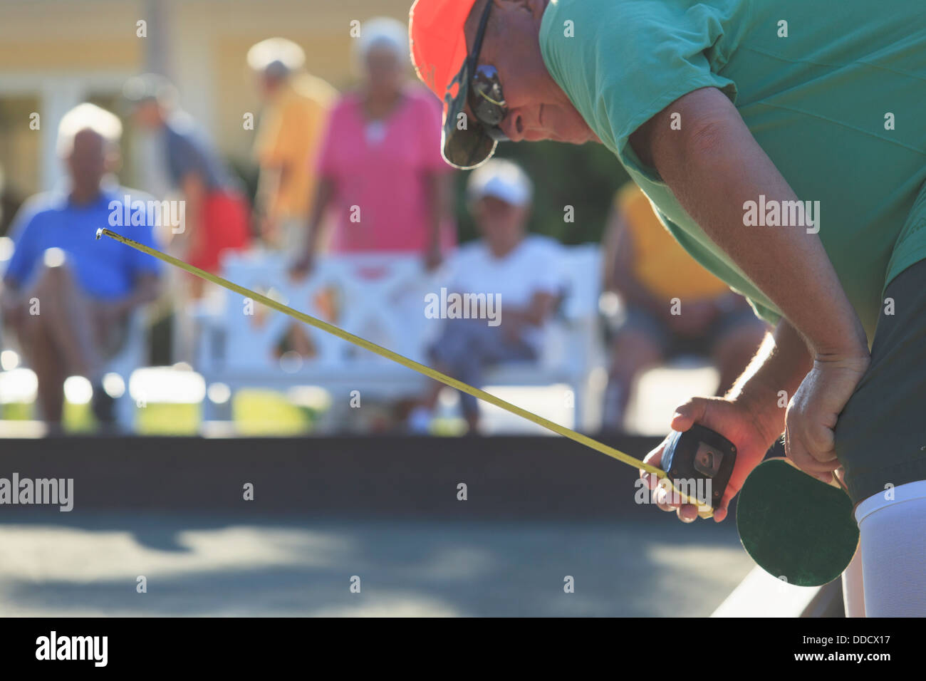 Measuring distance horizontal hi-res stock photography and images - Alamy
