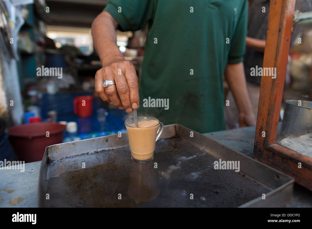 Bangladesh vendor hi-res stock photography and images - Alamy