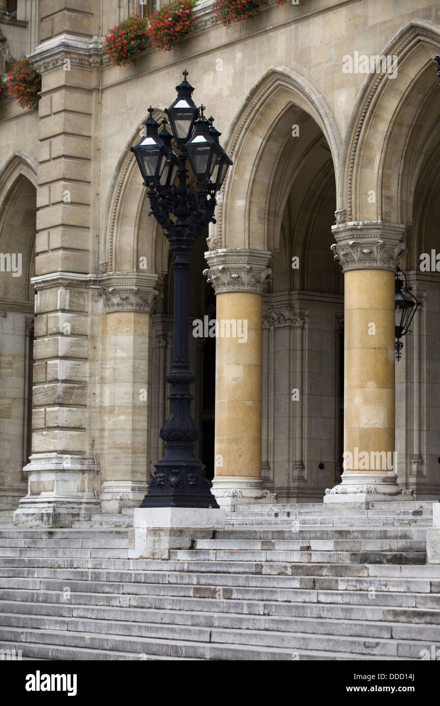 Arches and cloisters in the The Rathaus building in Vienna Stock Photo ...