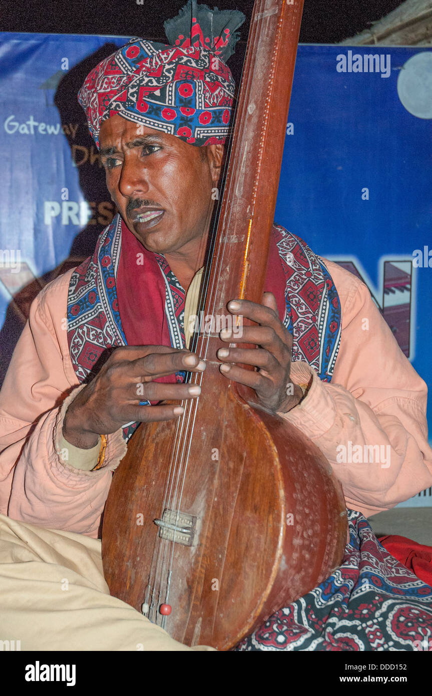 Local musician, Rann of Kutch Stock Photo - Alamy