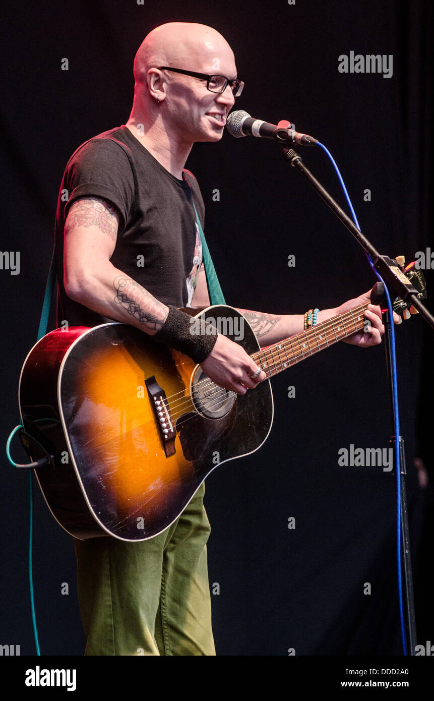 Bingley, Yorkshire. 30th Aug, 2013. InME frontman Dave McPherson performs on stage on day 1 of ...
