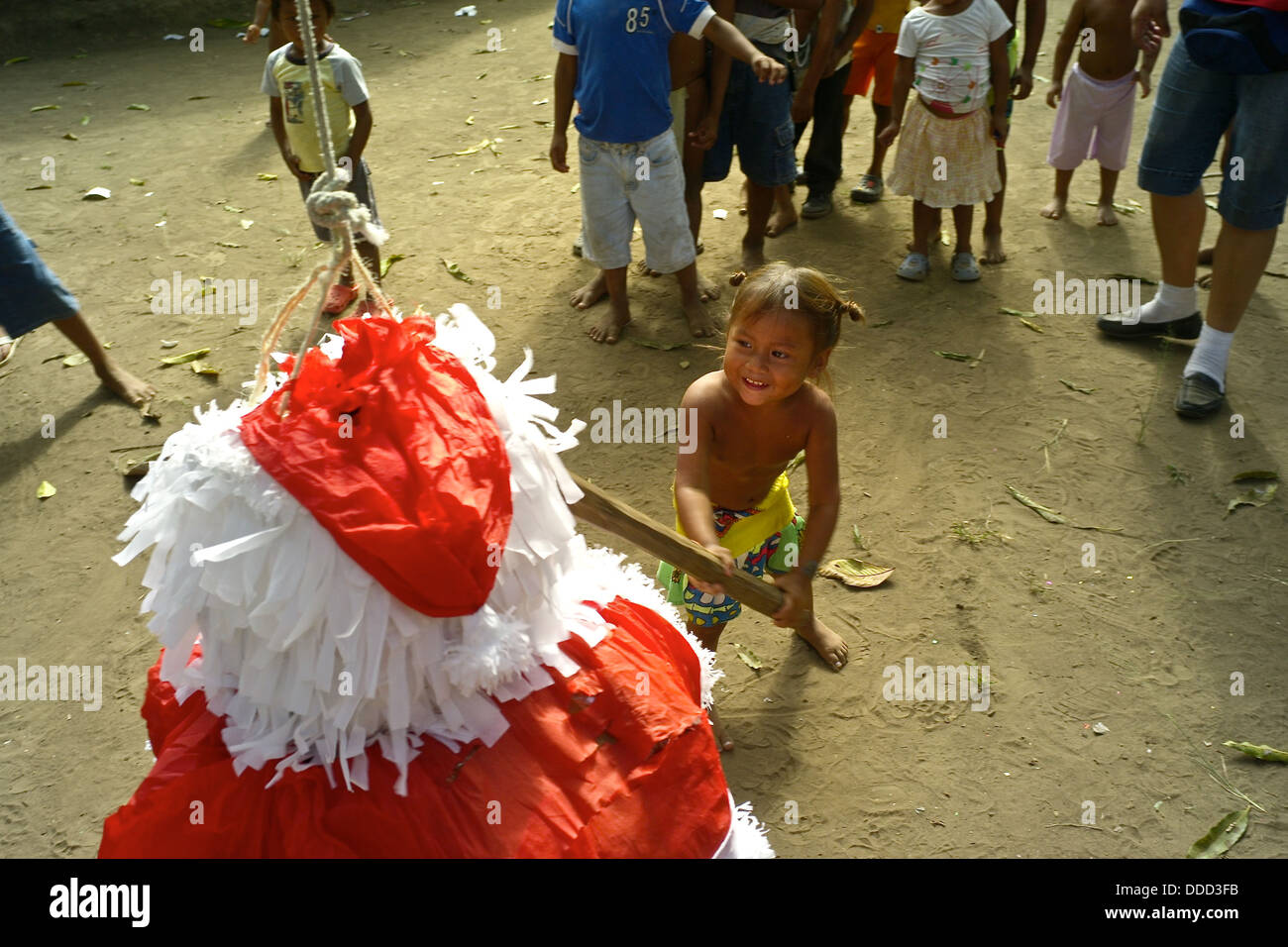 Embera child hi-res stock photography and images - Alamy