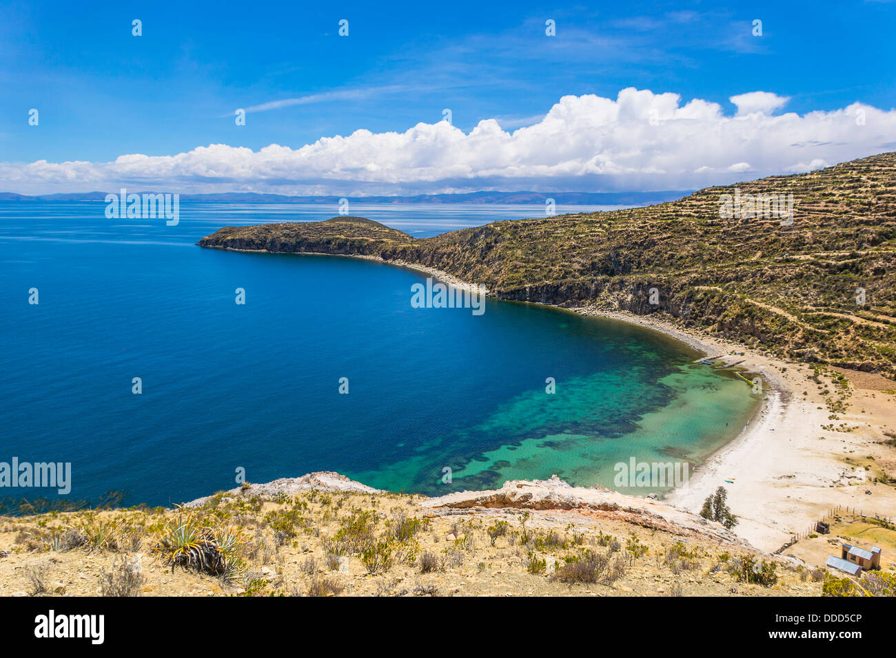Landscape of the Titicaca Lake, at Isla del Sol island in Bolivia Stock ...