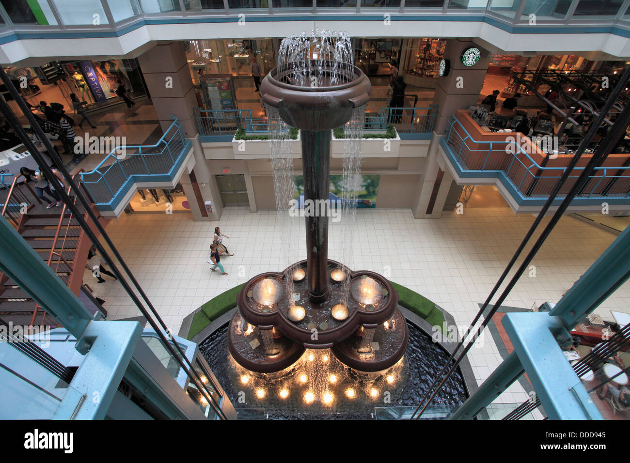 Canada, Quebec, Montreal, Place Montreal Trust, shopping mall Stock ...