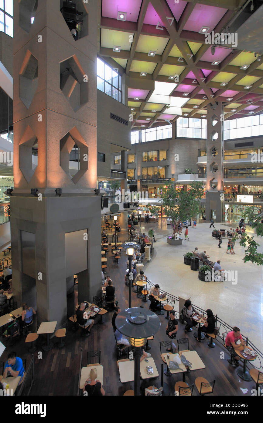 Canada, Quebec, Montreal, Complexe Desjardins, shopping mall Stock ...