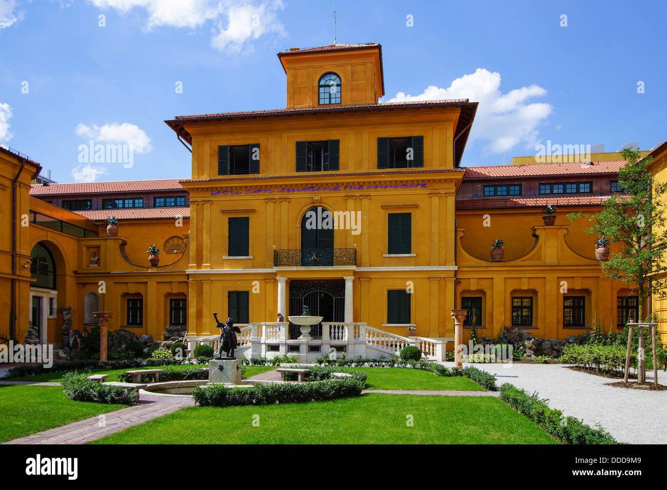 The newly renovated Lenbachhaus in Munich, museum, Bavaria Upper ...