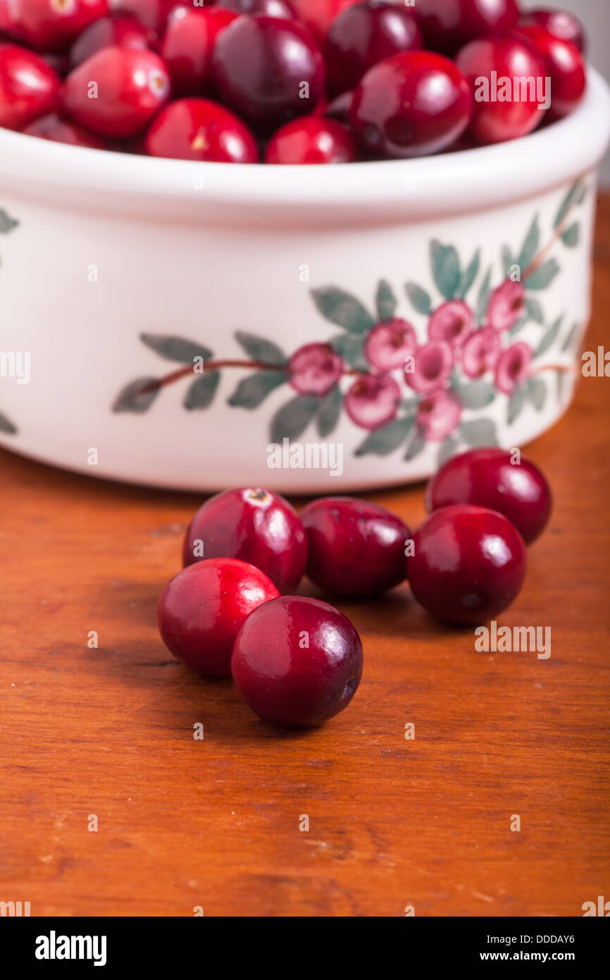 Cranberries in a decorative pottery dish Stock Photo - Alamy