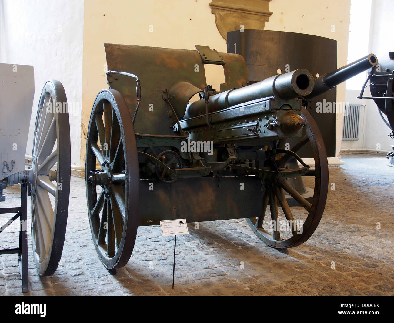 The German 75mm field cannon, model 1896-1916, is displayed at the ...