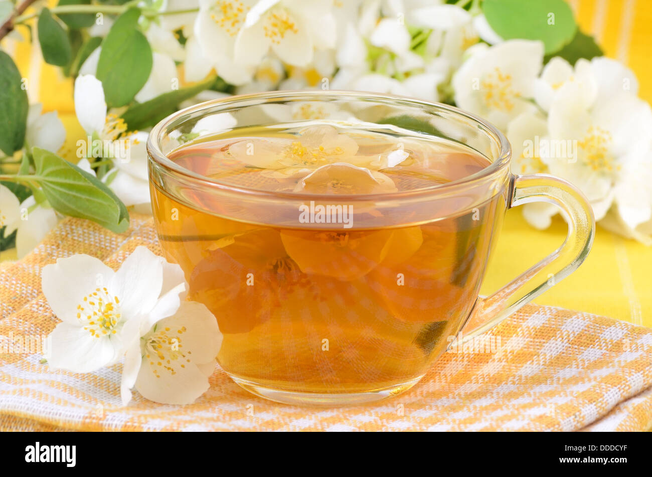 Cup jasmine tea jasmine flowers hi-res stock photography and images - Alamy