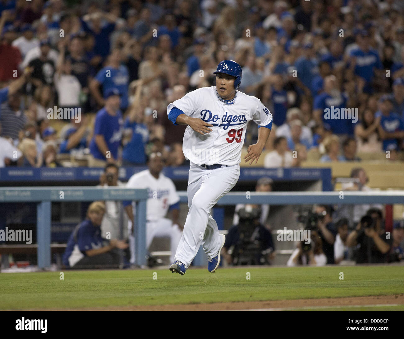 Los Angeles, CA, USA. 30th Aug, 2013. Hyun-Jin Ryu #99 of the Los ...
