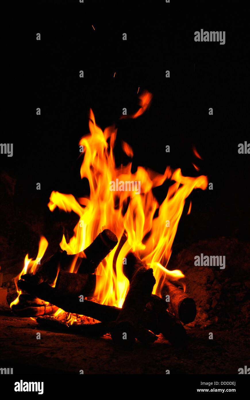 fire for a barbecue Stock Photo - Alamy
