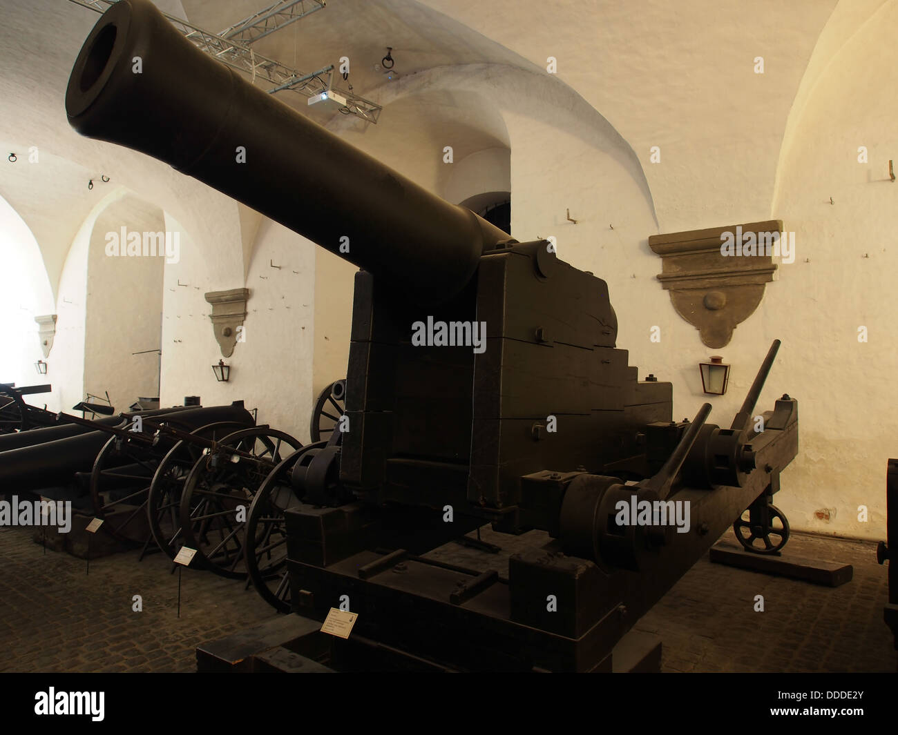 Military object hi-res stock photography and images - Alamy