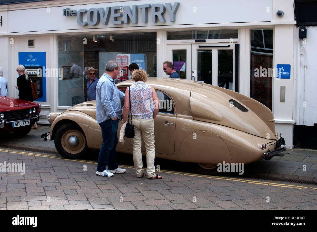 T97 hi-res stock photography and images - Alamy