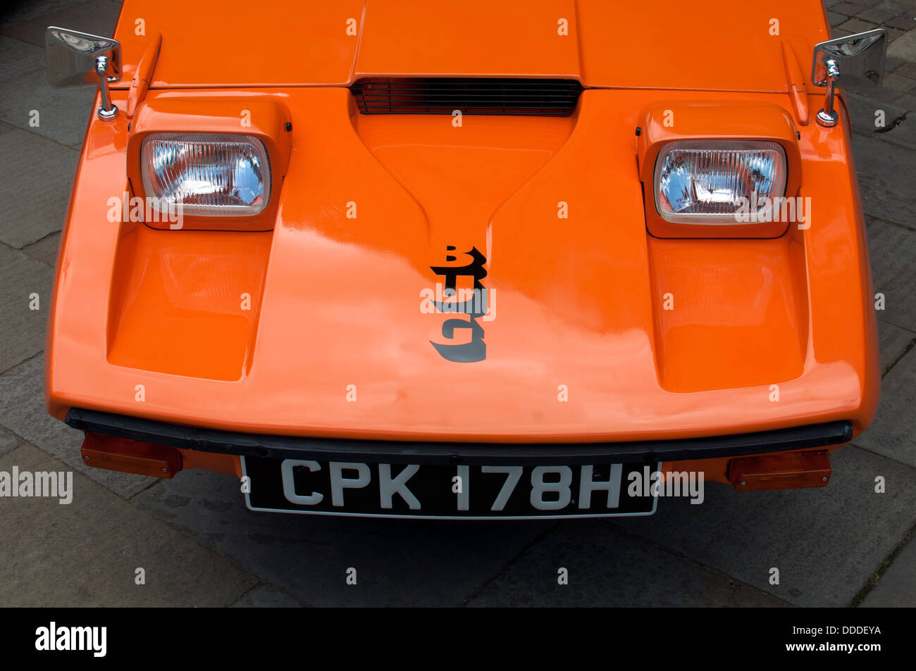 Bond Bug car Stock Photo - Alamy