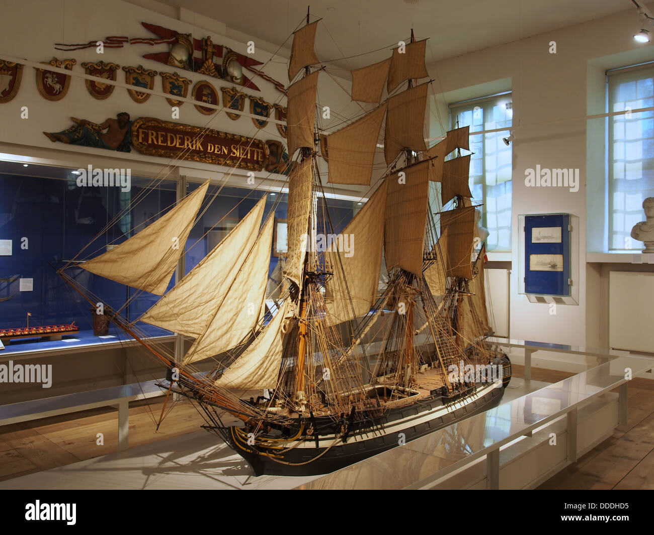 Phoenix Ship Stock Photos & Phoenix Ship Stock Images - Alamy