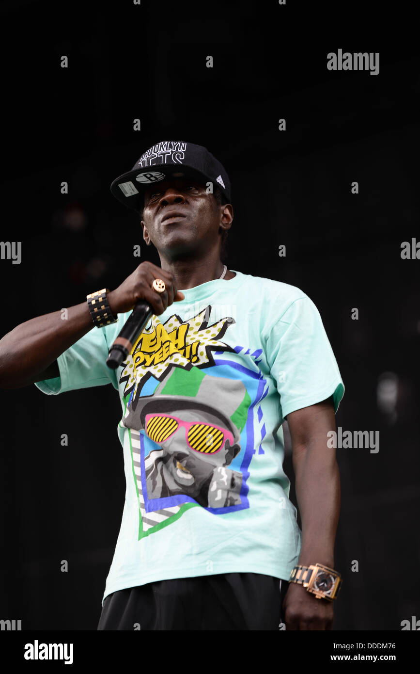 Flava flav hi-res stock photography and images - Alamy