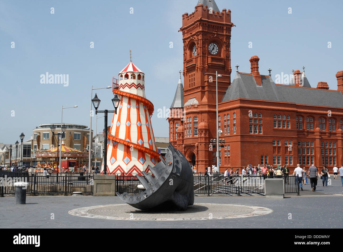 Funfair Cardiff High Resolution Stock Photography and Images - Alamy