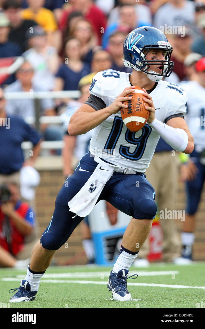 Aaron wells hi-res stock photography and images - Alamy