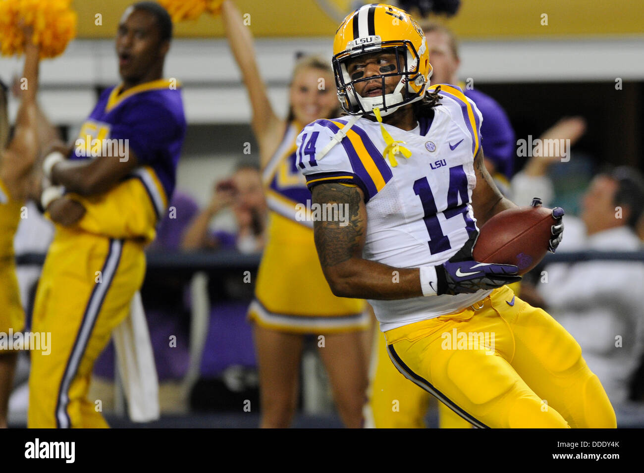 Aug. 31, 2013 - Arlington, TX, United States of America - LSU Tigers ...