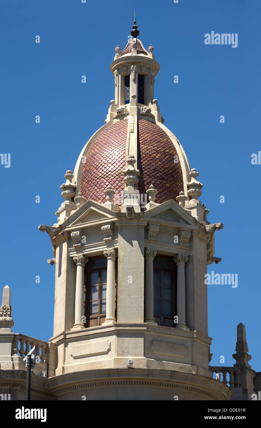 Valencia city hall hi-res stock photography and images - Alamy