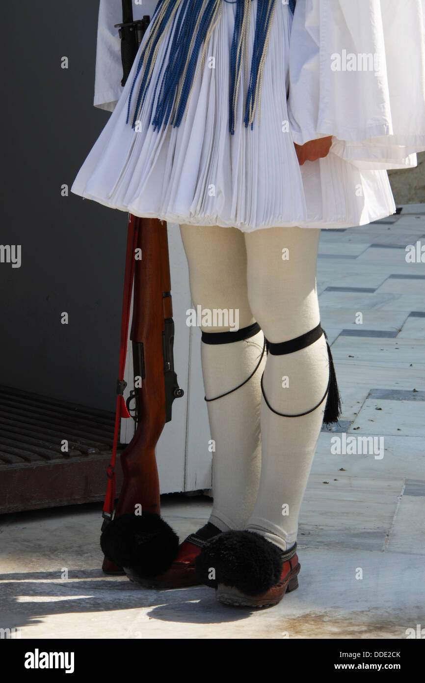 Syntagma, Greek Parliament, Greek national guard (evzone), in front of ...