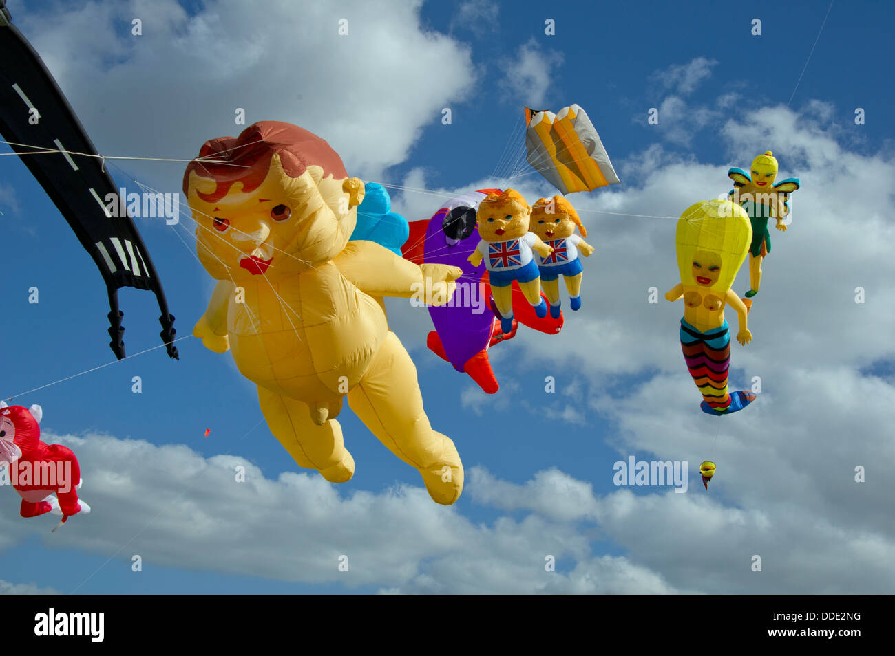 Bristol International Kite Festival, including the world's largest kite ...