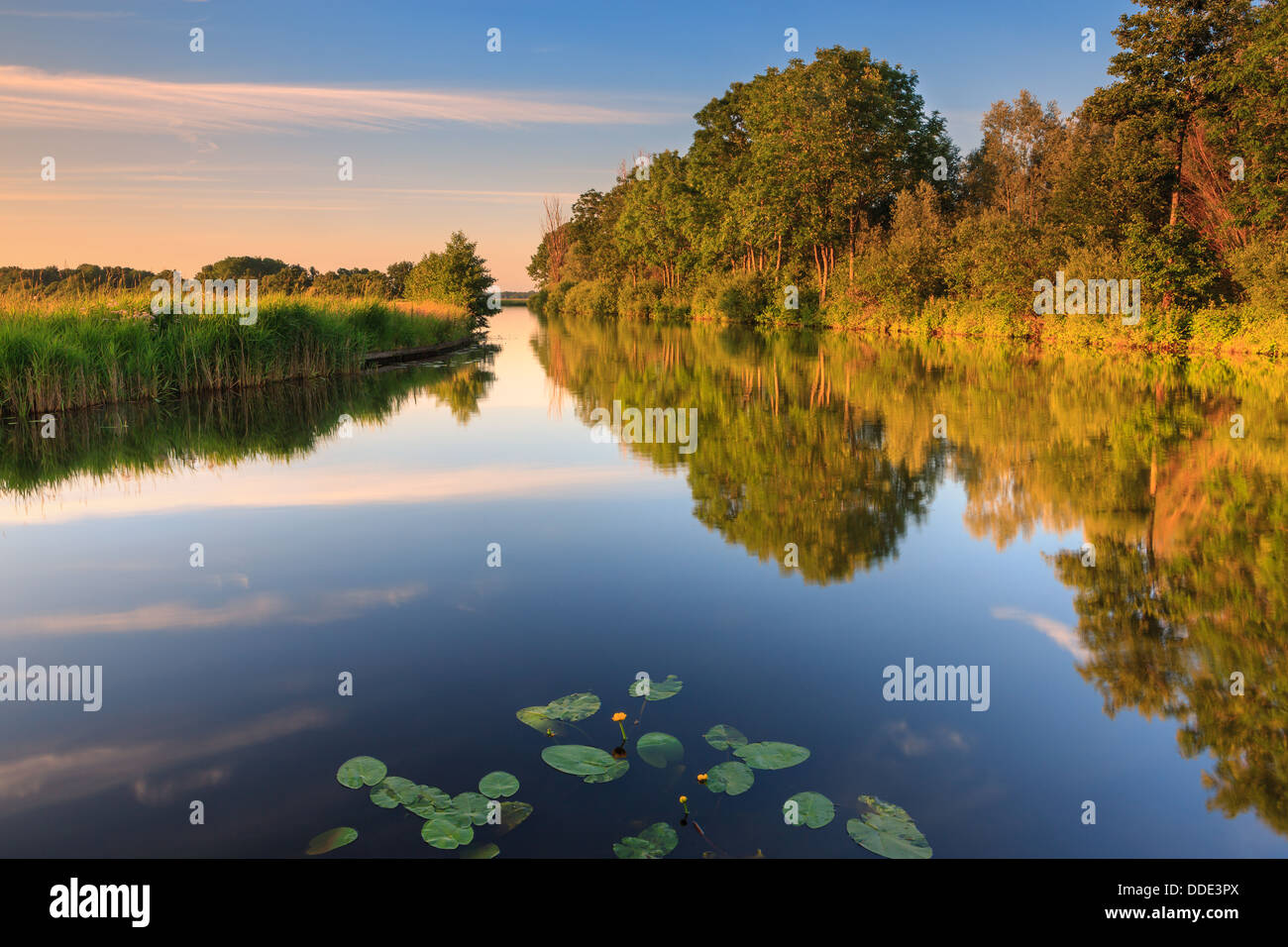 Sunset in the province of Groningen, near the small village of Midwolde ...