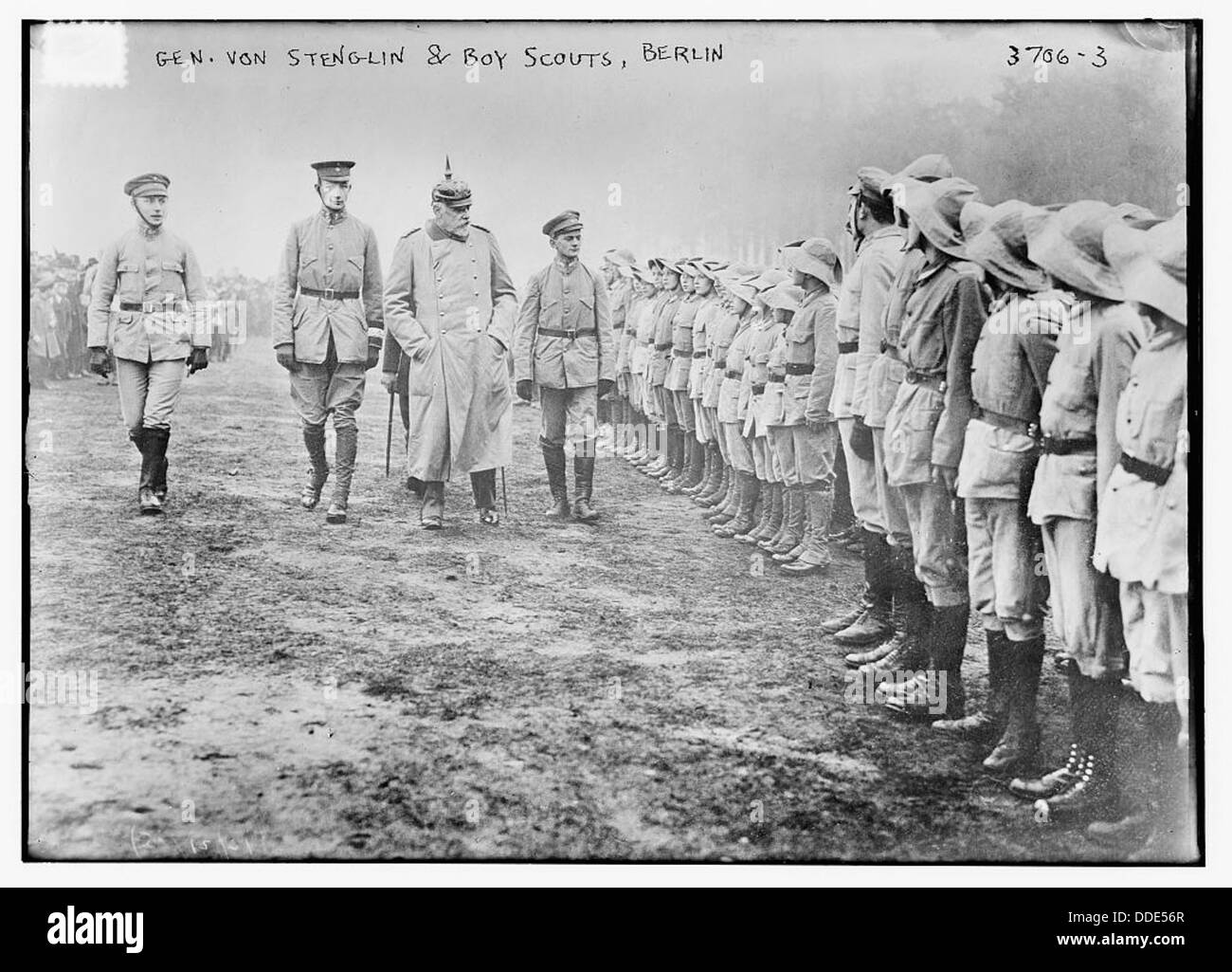 This historical photograph from the Library of Congress depicts General ...
