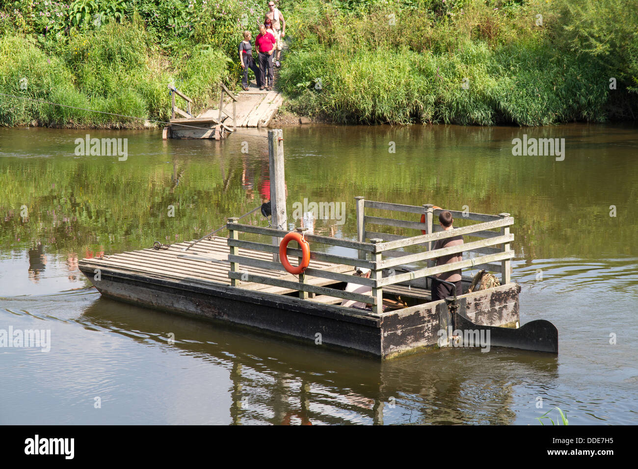 Hampton Loade River Ferry High Resolution Stock Photography and Images ...