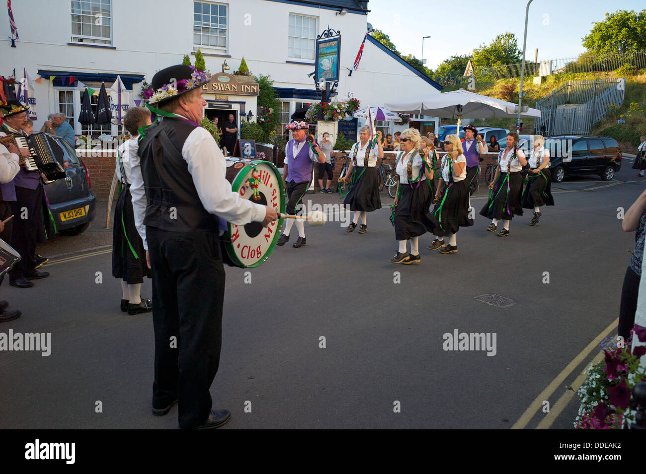 Morris Dancers perform in Lympstone, Devon, UK Stock Photo - Alamy
