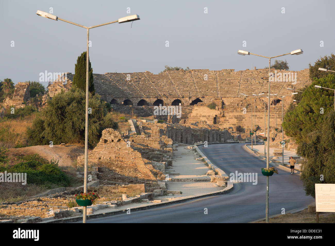 Side roman history hi-res stock photography and images - Alamy