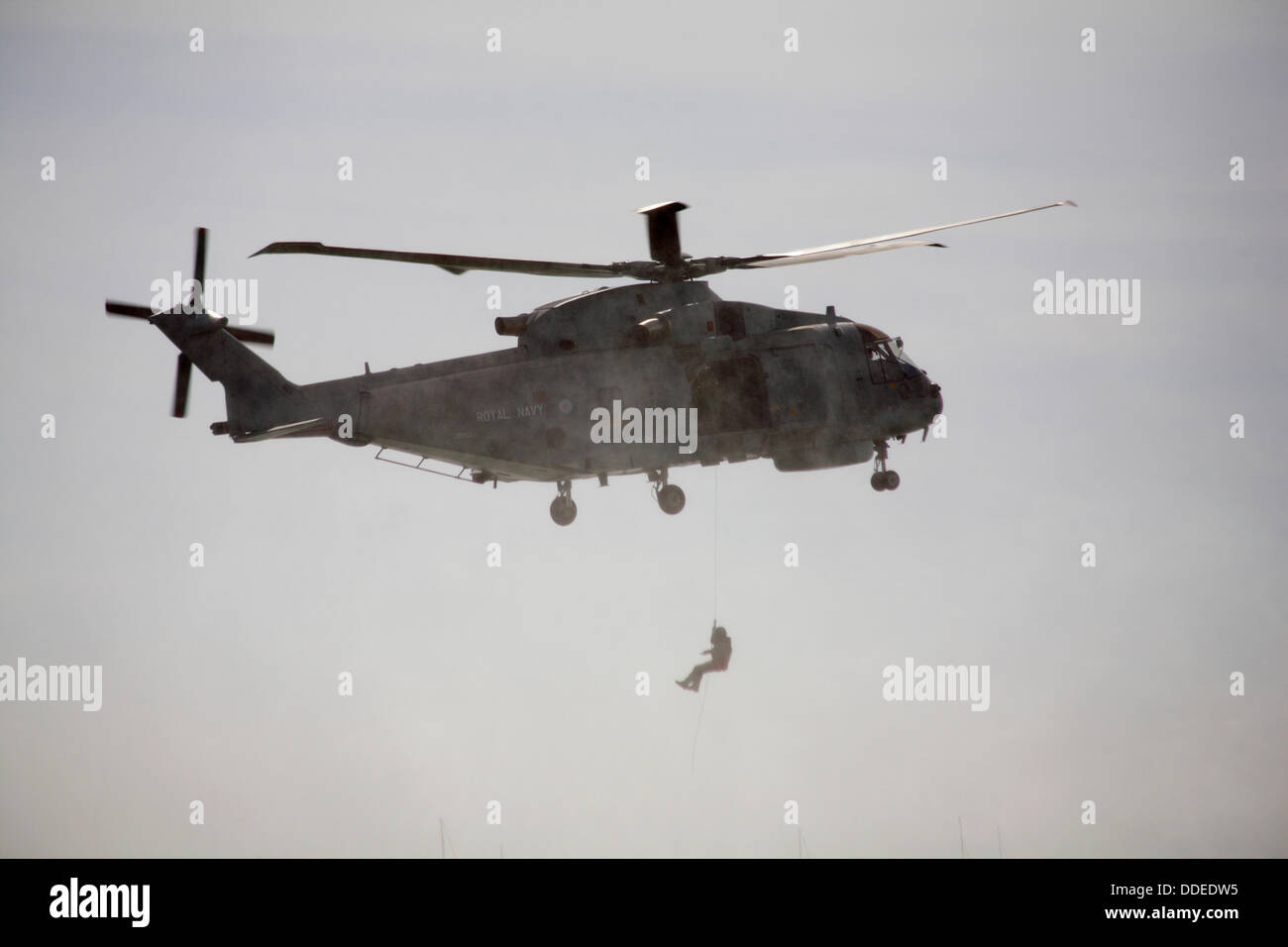 Royal marine commandos helicopter hi-res stock photography and images ...