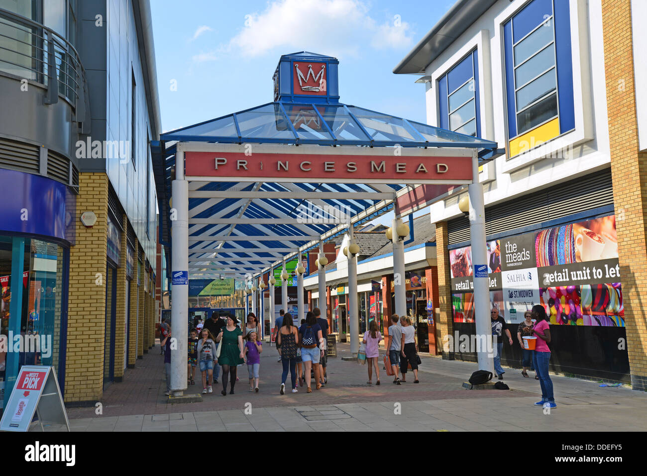 Entrance to Princes Mead shopping centre, Farnborough, Hampshire ...