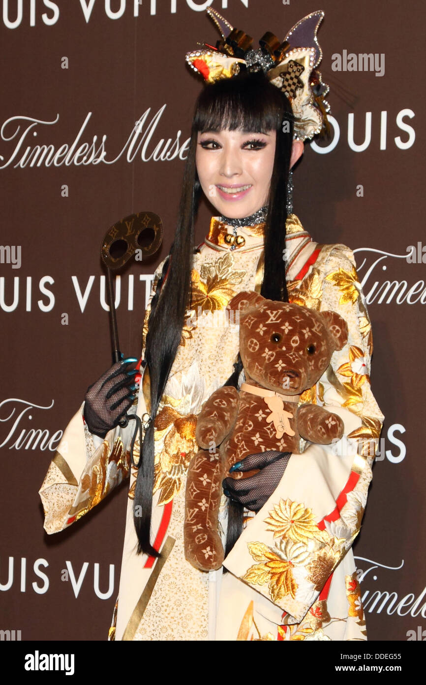 Princess Tenko, Aug 29, 2013 : Princess Tenko attends Louis Vuitton ...