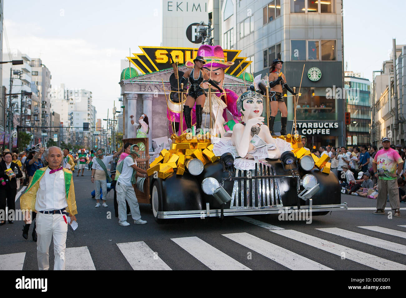 Tokyo, Japan. 31st Aug, 2013: The 32nd Samba Carnival was on the way ...