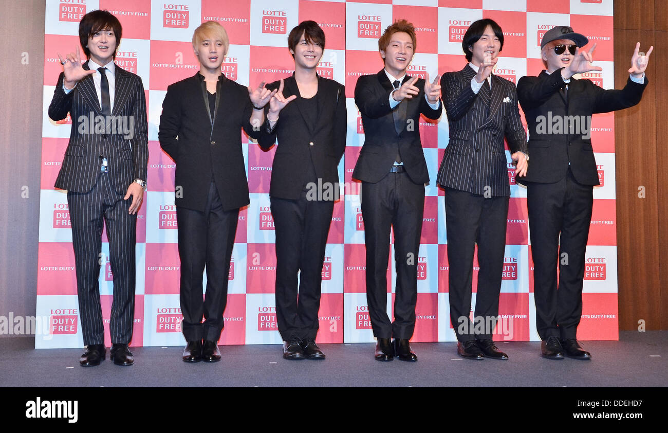 Supernova, Choshinsung, Aug 30, 2013 : Tokyo, Japan :Korean boy band ...