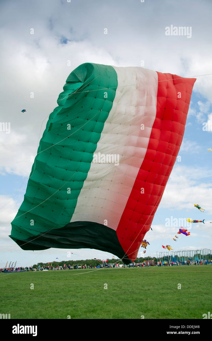 Bristol International Kite Festival, including the world's largest kite ...