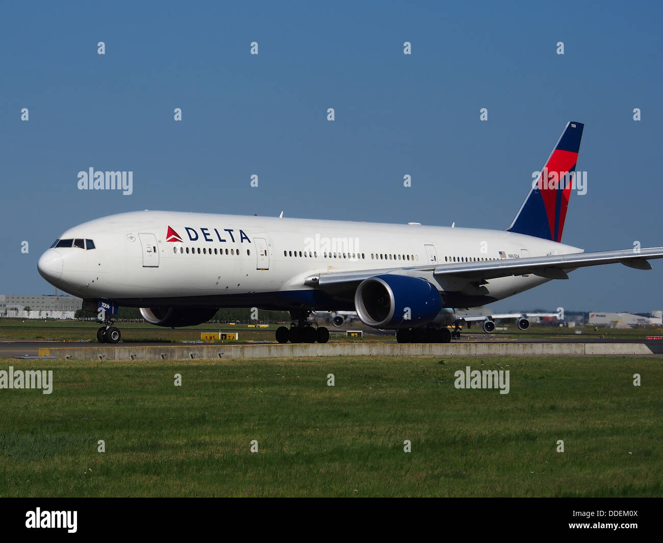 Boeing 777 232 er hi-res stock photography and images - Alamy