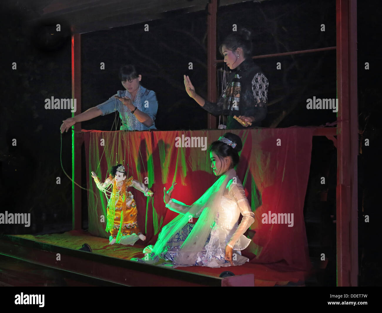 Marionette puppet theatre hi-res stock photography and images - Alamy