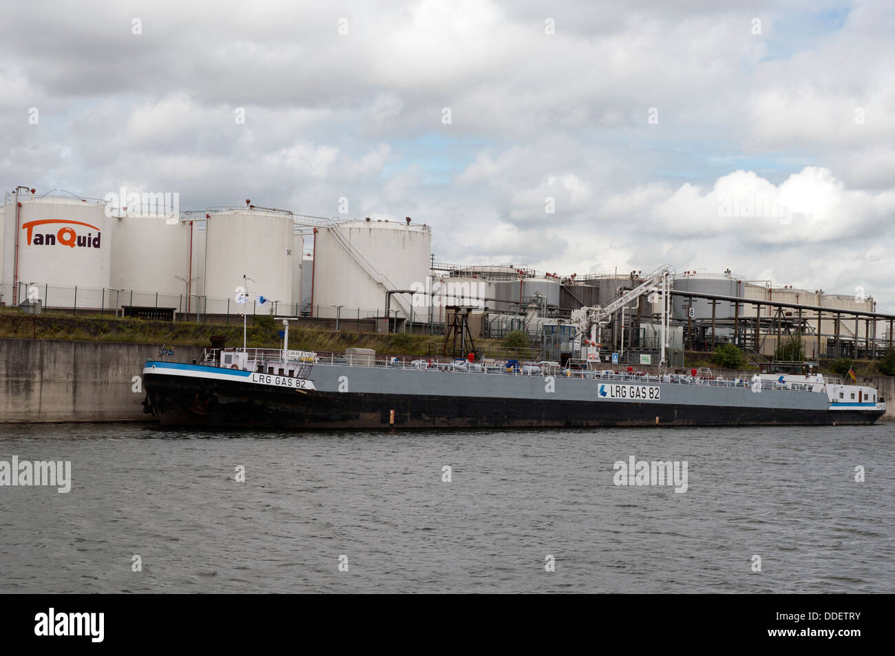 Tan oil hi-res stock photography and images - Alamy