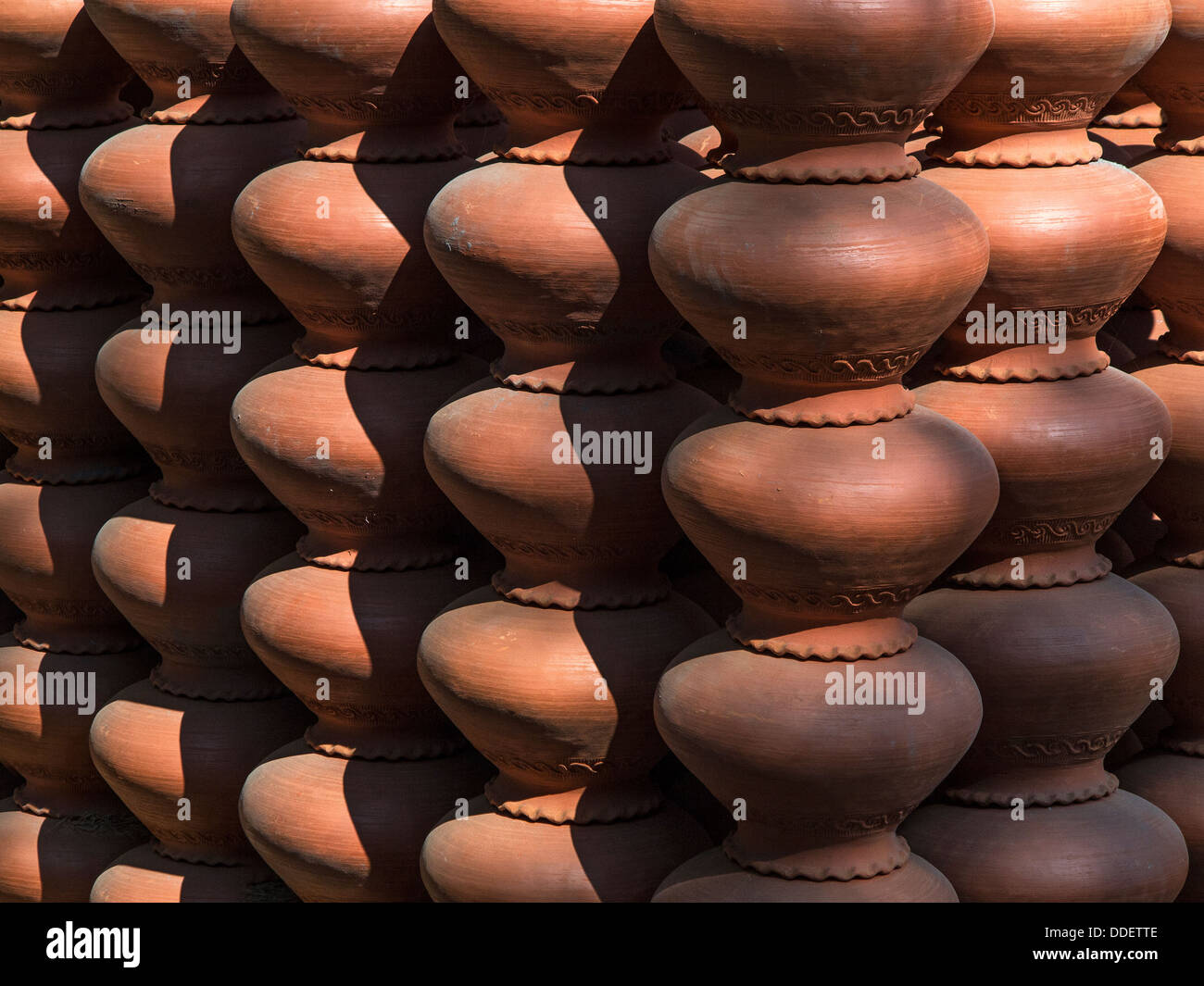 Traditional pottery Mandalay Myanmar Stock Photo - Alamy