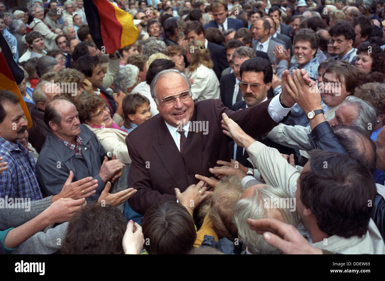 Federal chancellor helmut kohl hi-res stock photography and images - Alamy