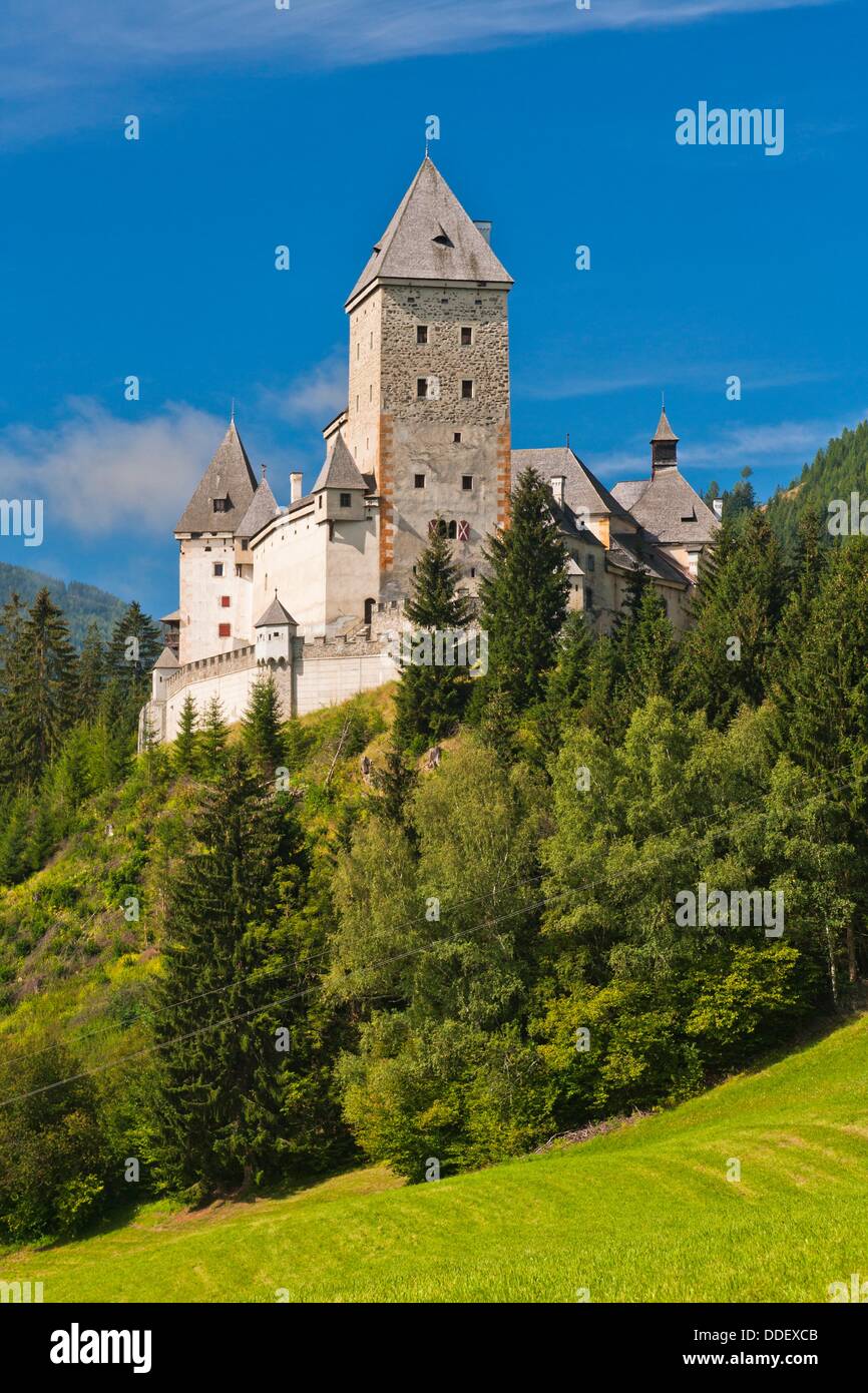 The picturesque moosham castle hi-res stock photography and images - Alamy