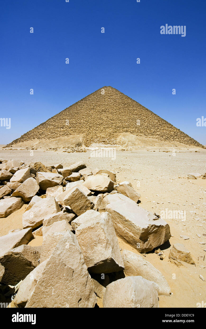 Built pyramid hi-res stock photography and images - Alamy